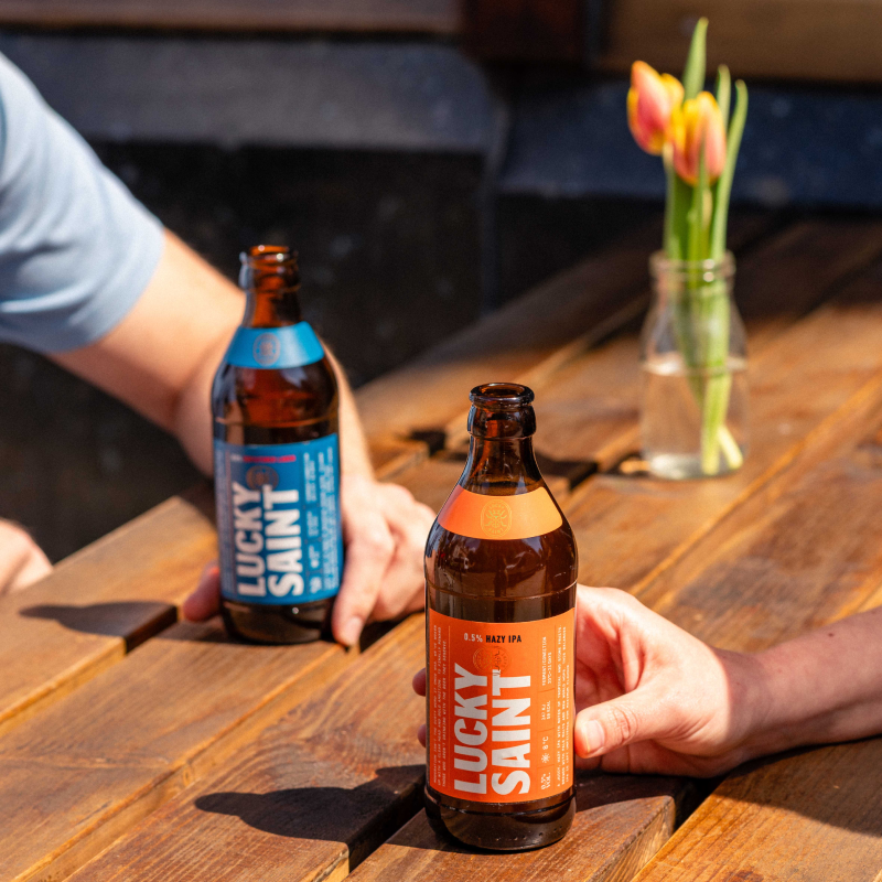 Pub – Lucky Saint
